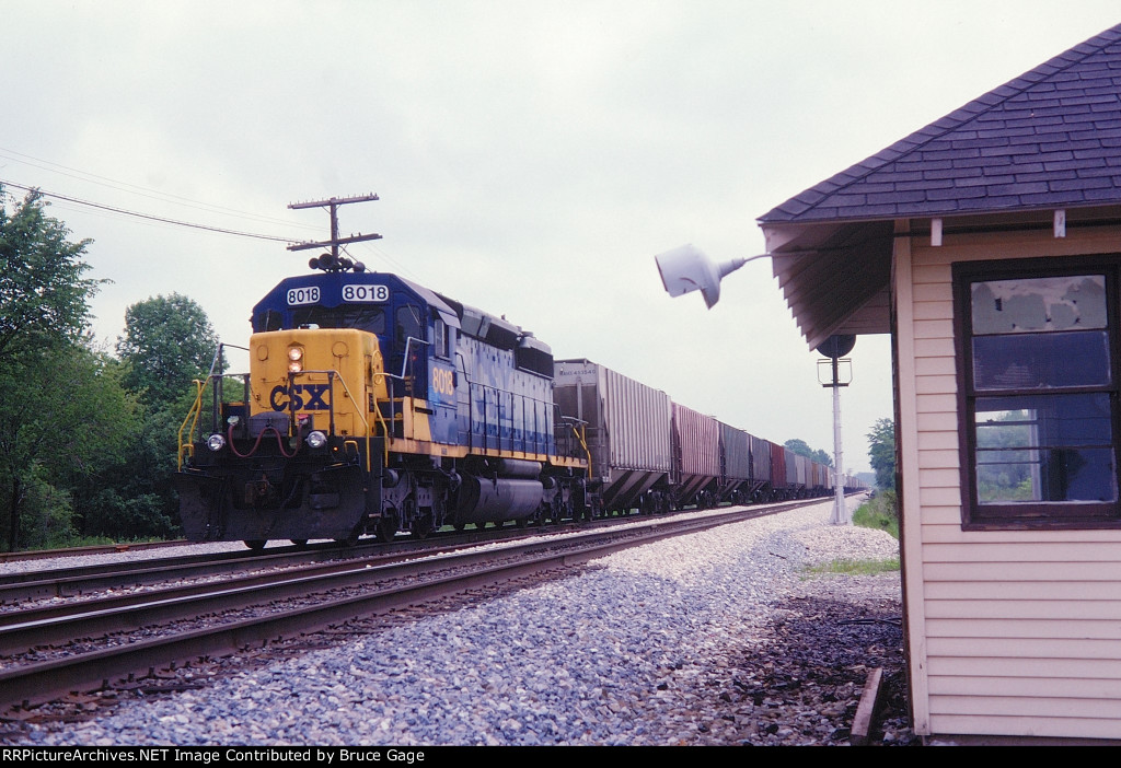 CSX 8018